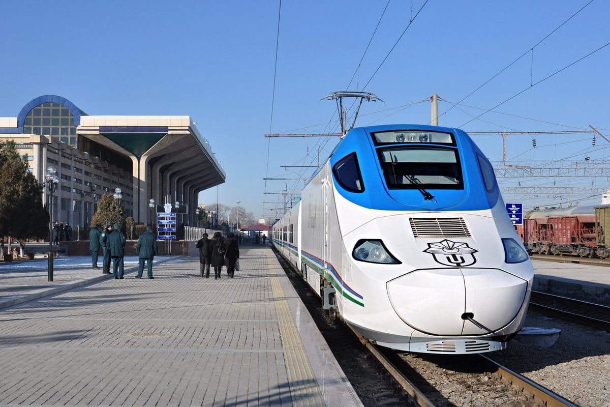 Afrosiyob Train Timetable | Comfortabel through Uzbekistan